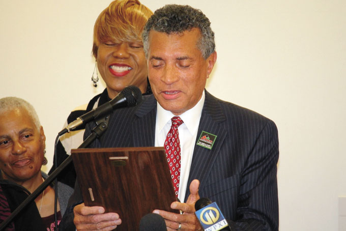 Pittsburgh says goodbye and thanks to outgoing Chief McLay | New ...