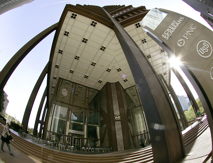 Pittsburgh's tallest building, US Steel Tower, for sale | New ...
