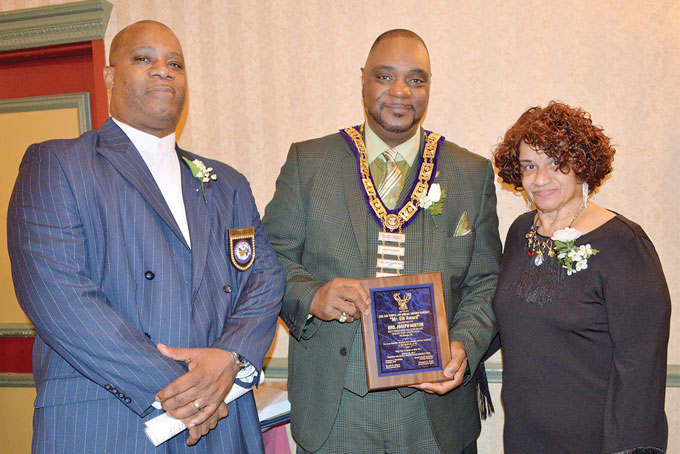 Love conquers all (Debbie Norrell's Lifestyles Photos April 26) | New ...