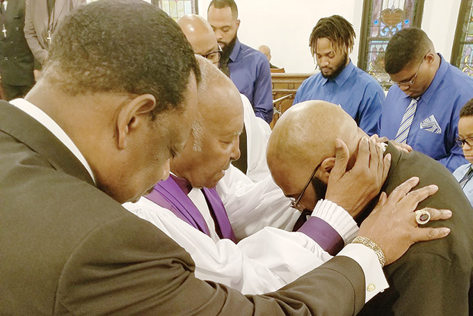 Add ‘Pastor’ to NAACP President Kenneth Huston’s title | New Pittsburgh ...