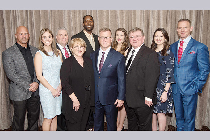 A True ‘Hometown Hero’—Hill District native Eric Howze honored as he ...