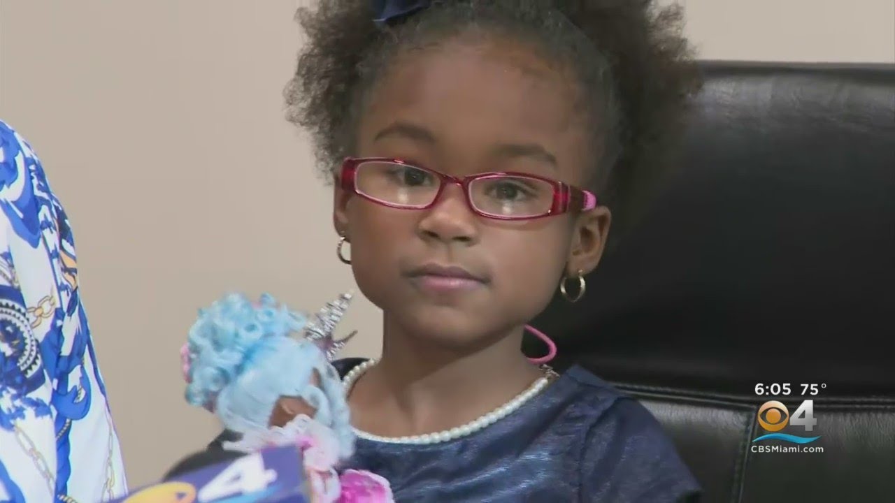 Florida Teacher Drags 7 Year Old Black Girl Off The Bus Leaving
