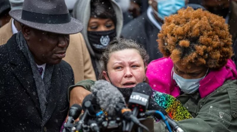 Daunte Wright's Mother Speaks Out After Ex-Cop Is Sentenced To 24 ...