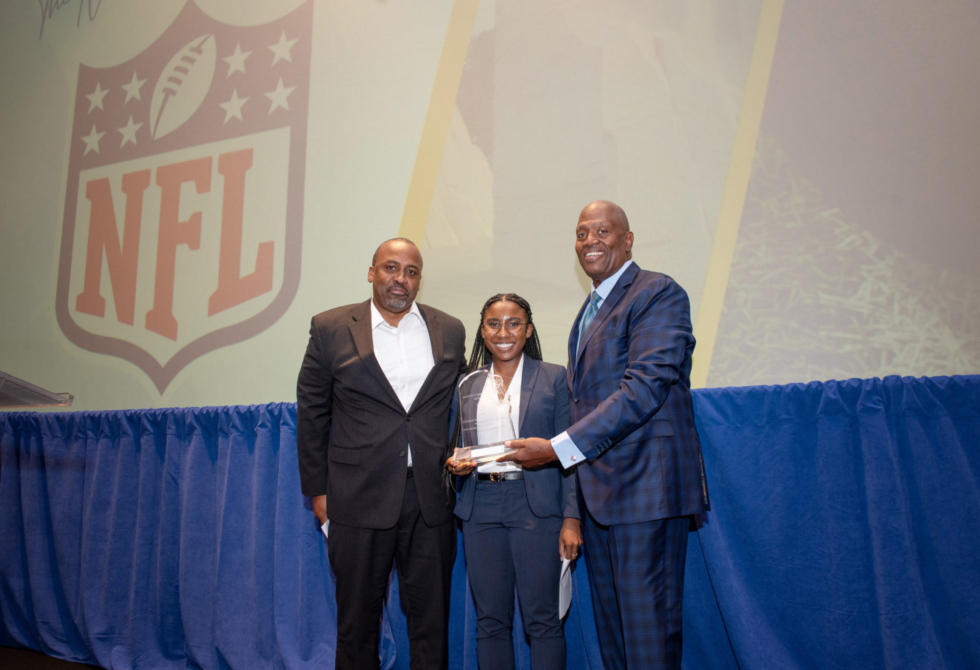 NFL receives top diversity honor for front office and coaching ...